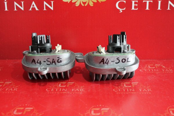 Audi A4 Matrix Köşe Modülü Sağ Sol - 1305715396 1305715395